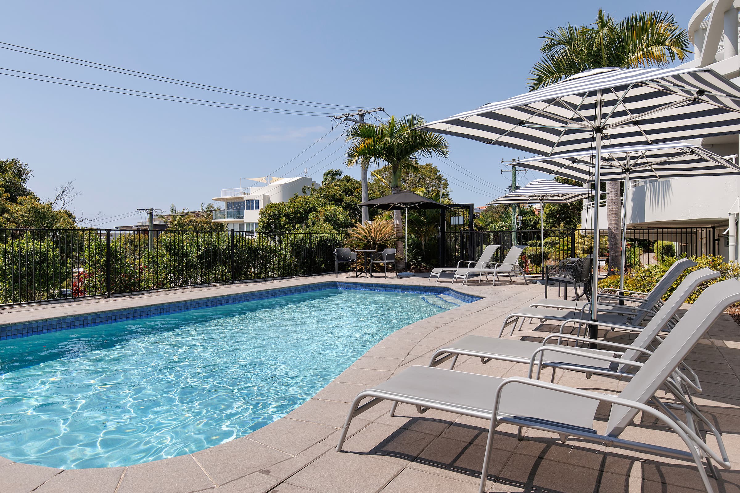 Sunshine Beach Accommodation - Sundancer Holiday Apartments